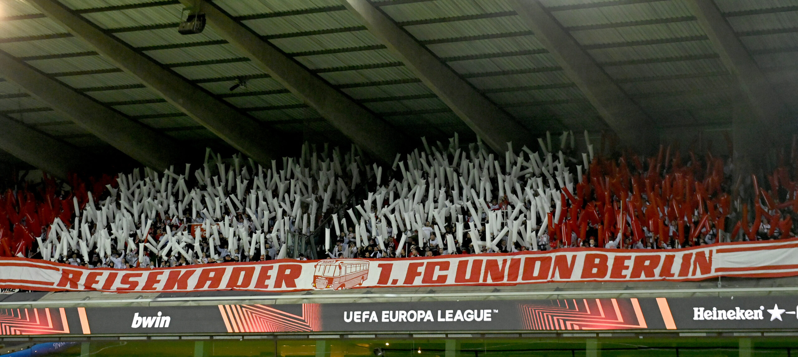 Union Berlin stellt viele Nationalspieler ab › Textilvergehen